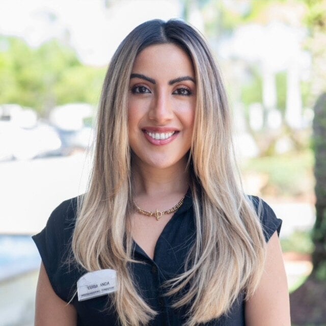 About The Arbor at Lake Worth | Senior Living Community